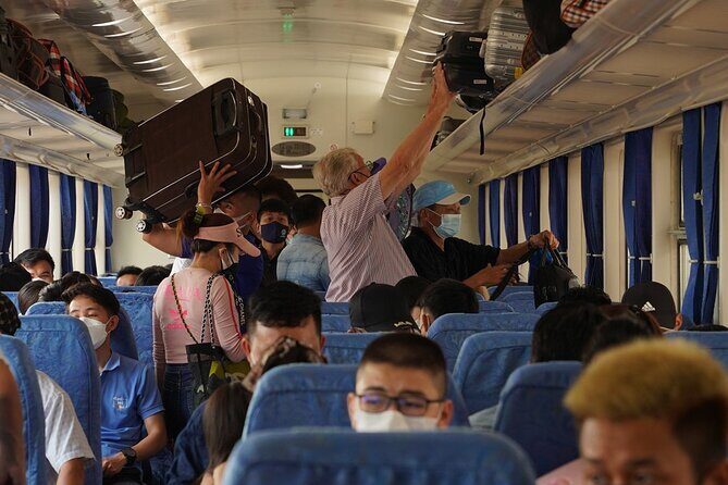 Train ticket Vang vieng to Luang prabang - Meeting Point and Departure Details