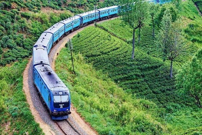 Train Tickets from Ella to NuwaraEliya (Nanuoya) - The Experience at the Stations