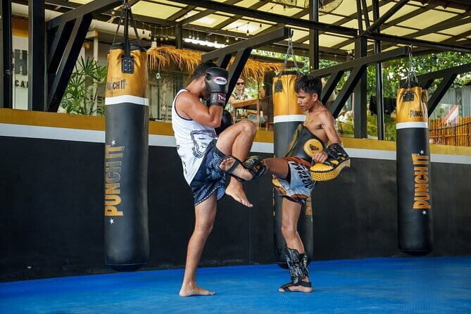 Training Beginner Muay Thai in Koh Samui with Pro Fighters - The Heart of the Experience: What to Expect