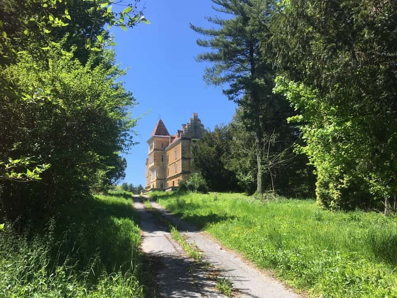 Trakoan: Lakes and Mystical Castles Guided Bike Tour - Key Points