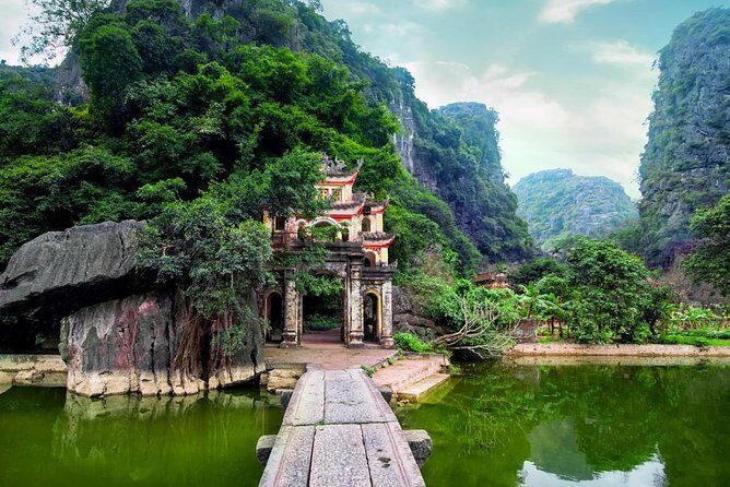 Trang An - Bai Dinh Pagoda 1 Day Tour - What Makes This Tour Stand Out?