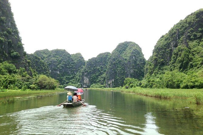 Trang An Boat Ride and Hoa Lu Temples - Who Will Love This Tour?
