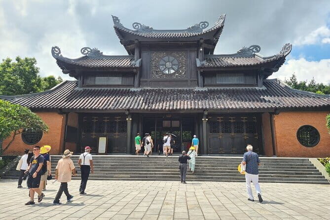 Trang An Grottoes and Bai Dinh Pagoda Day Tour from Hanoi - An In-Depth Review of the Ninh Binh Day Tour