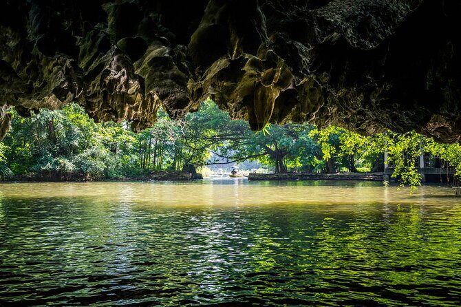 Trang An Grottoes - Hoa Lu - Mua cave [Best Price] 1 Day Trip - Discovering the Charm of Ninh Binh: A Practical Review of the 1-Day Tour