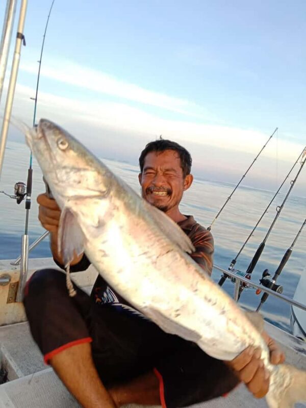 Trang: Andaman Sea Private Fishing Trip by Speedboat - Seasonal Considerations