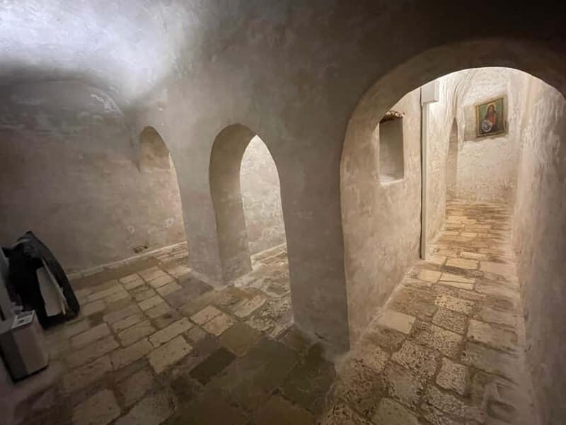 TRANI AND CASTEL DEL MONTE: guided tours and transfers from Matera - An Inviting Intro to Apulias Treasures