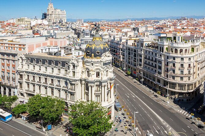 Transfer: Barajas Airport (MAD) to Madrid City Center - The Realities of the Experience: What Travelers Say