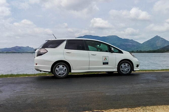 Transfer between Colombo Airport (CMB) and Aqua Inns Hotel, Trincomalee - The Vehicle and Service Quality