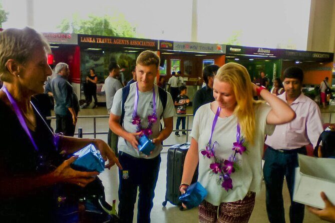 Transfer between Colombo Airport (CMB) and Green Park Beach Hotel, Trincomalee - Frequently Asked Questions