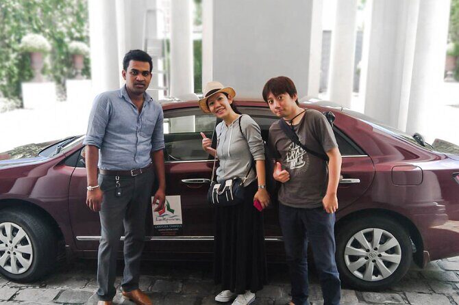Transfer between Colombo Airport (CMB) and Riverina Hotel, Beruwala - Vehicle and Comfort Level