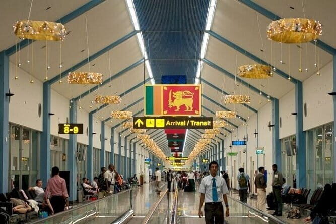 Transfer between Colombo (CMB) Airport and Fern Leaf Holiday Inn - Real Travelers’ Perspectives