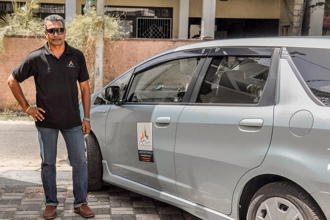 Transfer between Colombo (CMB) Airport and Marina Beach, Pasikuda - What Reviewers Say and Why It Matters