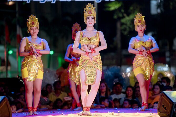 Transfer Da Nang Airport to Hue by Private car - The Sum Up