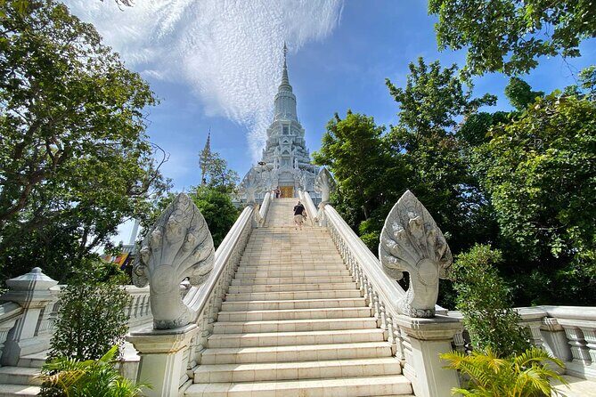 Transfer Day Trip Oudongk Sambor Prei Kuk Phnom Penh - Siem Reap - Discovering Cambodias Hidden Gems: Oudong, Sambor Prei Kuk, and More on a Private Transfer Tour