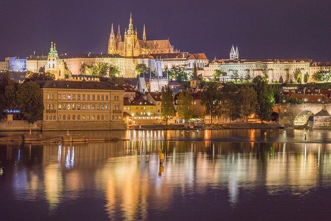 Transfer from Cesky Krumlov to Prague: Private daytrip with 2h for sightseeing - Cesky Krumlov to Prague Private Transfer with Sightseeing: An Honest Review