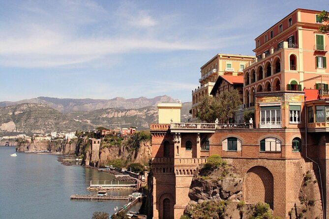 Transfer from Naples to Sorrento or Viceversa - Introduction