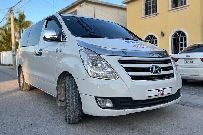 Transfer From or To Punta Cana Airport  Playa Nueva Romana - What to Expect from the Punta Cana to Playa Nueva Romana Transfer