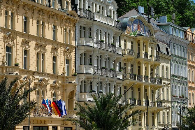 Transfer from Prague to Karlovy Vary: Private daytrip with 2h for sightseeing - The Ride from Prague to Karlovy Vary: What to Expect