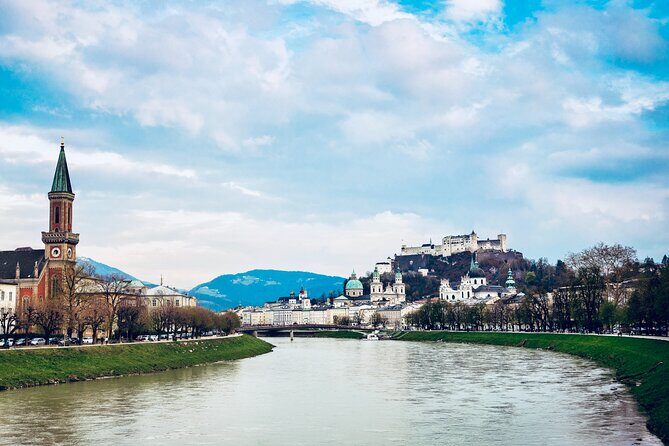 Transfer from Prague to Salzburg with Tour Stop in Cesky Krumlov - Frequently Asked Questions