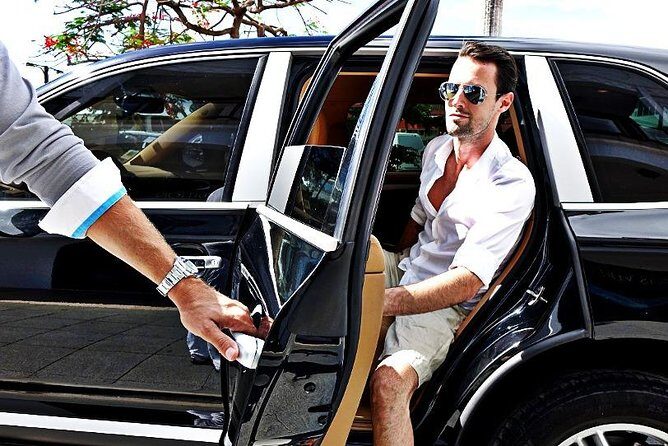 Transfer from Tokyo City Center to Haneda Airport (HND) - Comparing to Alternatives: Why Choose This Service?