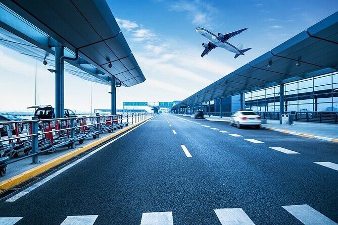 Transfer: New York City Center to John F.K. Airport(JFK) - Why Consider This Transfer?