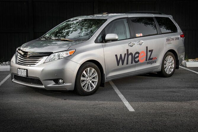 Transfer Niagara-on-the-Lake, Canada to Toronto, Canada (Downtown) - The Experience in Detail