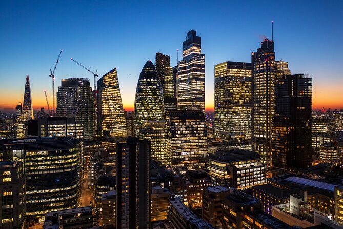 Transfer To or From London Heathrow Airport to Central London - Drivers: Knowledgeable and Courteous