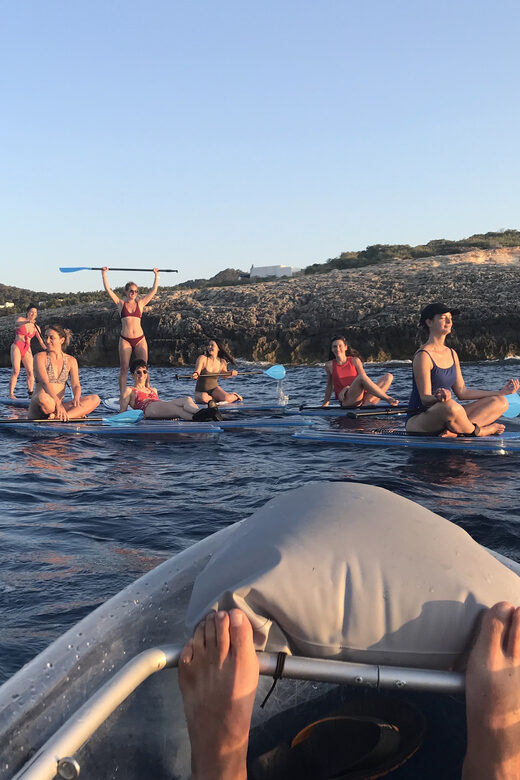 Transparent Kayak or SUP Guided Tour in Pou des LLeo - FAQs