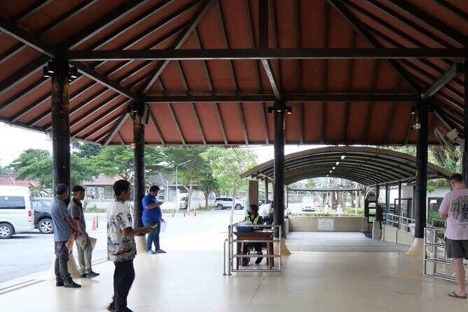 Transport from KohSamuiAirport to ChawengBeach and KohSamuiHotels - Detailed Breakdown of the Experience