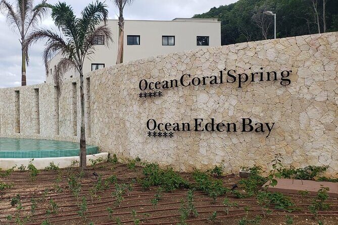 Transport to Montego Bay Airport to Ocean Coral Spring & Eden Bay - Key Points