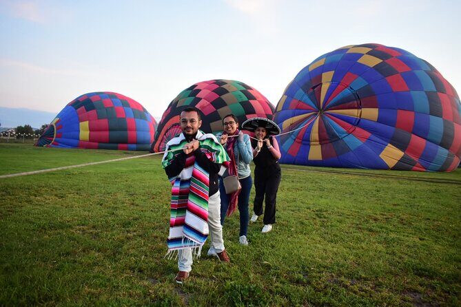 Transportation and Hot Air Balloon Flight Teotihuacán - An Authentic Hot Air Balloon Journey Over Teotihuacán