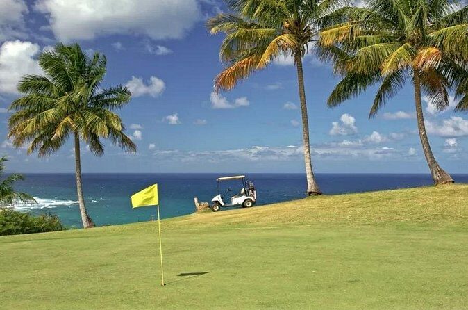 Transportation from Runaway Bay Hotels to Golfing Cinnamon Hill - The benefits of a private, group experience