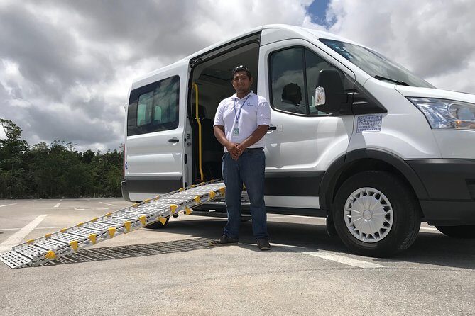 Transporte Aeropuerto a Hotel en Cancún, privado ida y vuelta - Detailed Breakdown of the Experience
