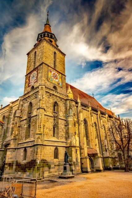 Transylvania Tour: Dracula's Castle, Peles Palace & Brasov - Key Points