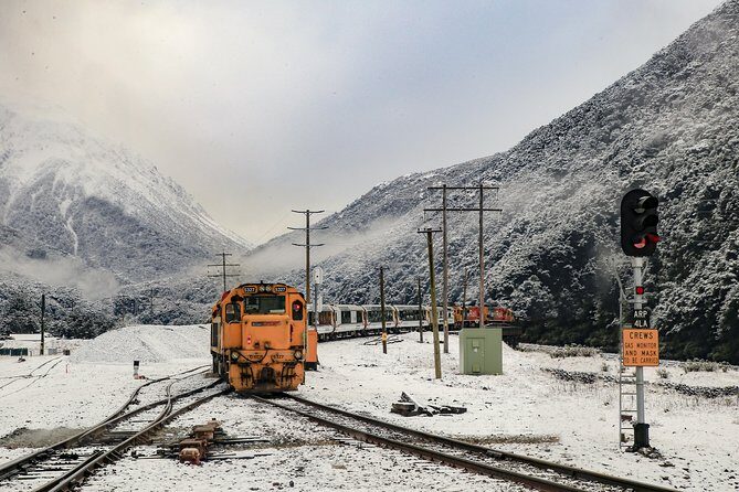 TranzAlpine Train Journey from Greymouth to Christchurch - The Carriages & Comfort