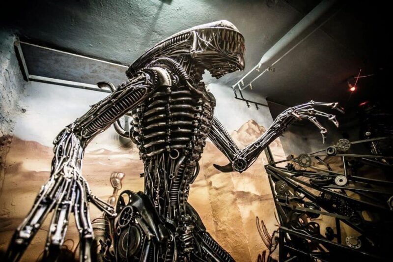 Trash Art Museum: Hungary's First Scrap Metal Exhibition - FAQ
