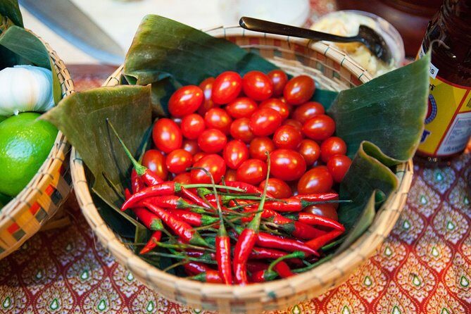 Traveling Spoon Pad Thai and Papaya Salad Private Online Cooking Class - The Practicalities of the Class