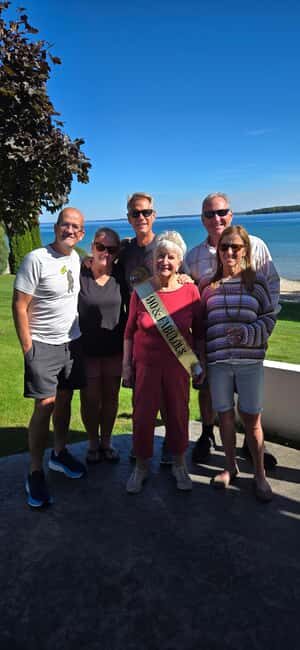 Traverse City: Wine Country Private Tour with Transportation - The Perfect Balance of Comfort and Authenticity