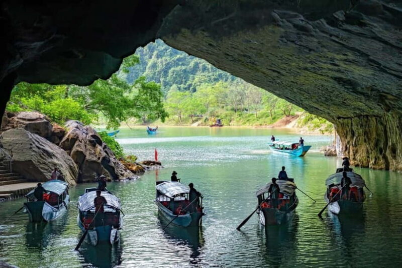 Trek Botanic Garden & Discover Phong Nha Cave Boat Tour - Phong Nha Cave Boat Ride and Underground River Exploration