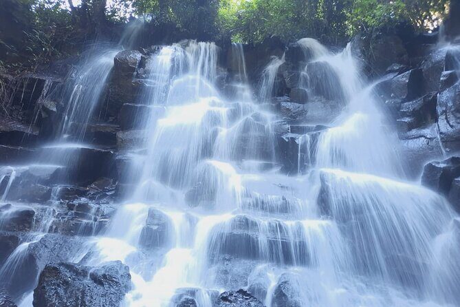 Trekking and Tegallalang Rice Terace Field Including Cascade Waterfall Tour - Key Points