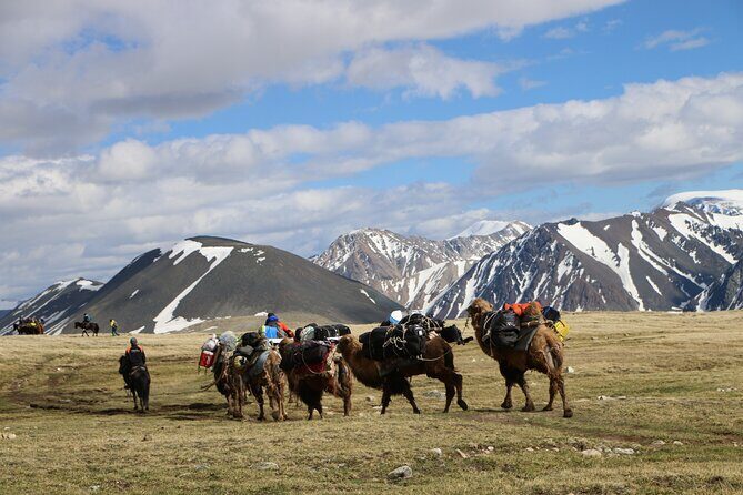 Trekking in Altai Tavan Bogd - The Heart of the Trek: Days 3 to 7