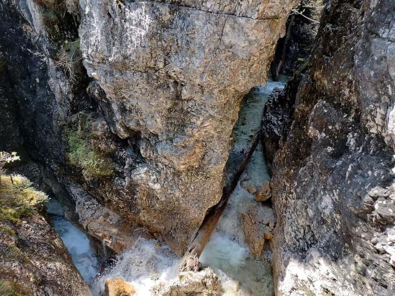 Trekking in the Gores de Federa - An Authentic Trek through the Heart of the Dolomites