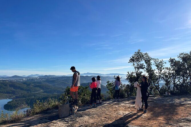 Trekking Pinhet - SUP/ Kayak at Tuyen Lam lake - Authentic Experience and Authenticity
