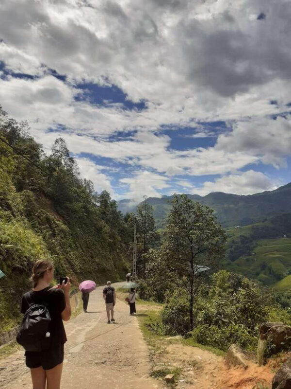 Trekking Sapa 1 Day With Local Guide, Terraced Rice Fields - Key Points