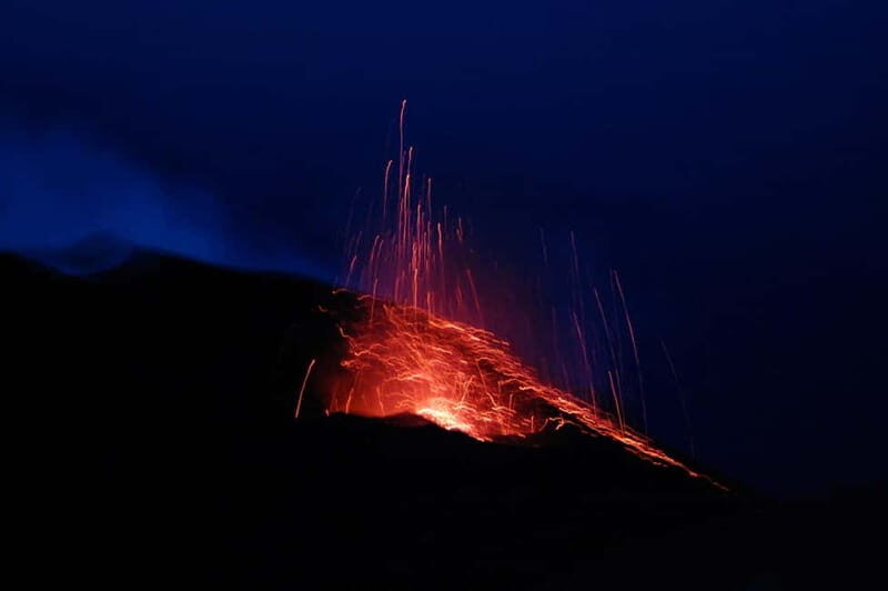 Trekking to the craters of Stromboli - The Experience Itself