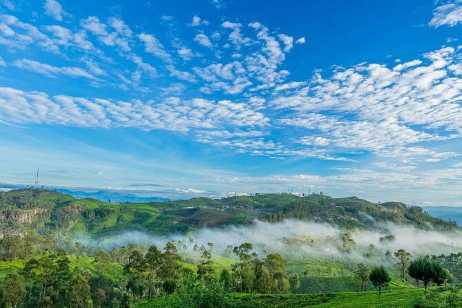 Trekking to The Highest Waterfall in Sri Lanka from Ella - The Experience for Travelers