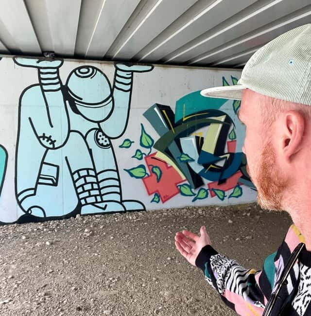 Trenín: Walking Street Art Tour - Deep Dive into Each Stop