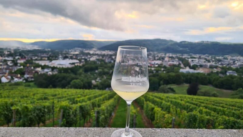 Trier: Wine and Food Tour  Round trip with wine tasting on a double-decker bus - Key Points