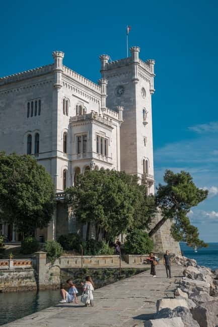 Trieste private guided city tour - Why Consider the Trieste Private Guided City Tour?