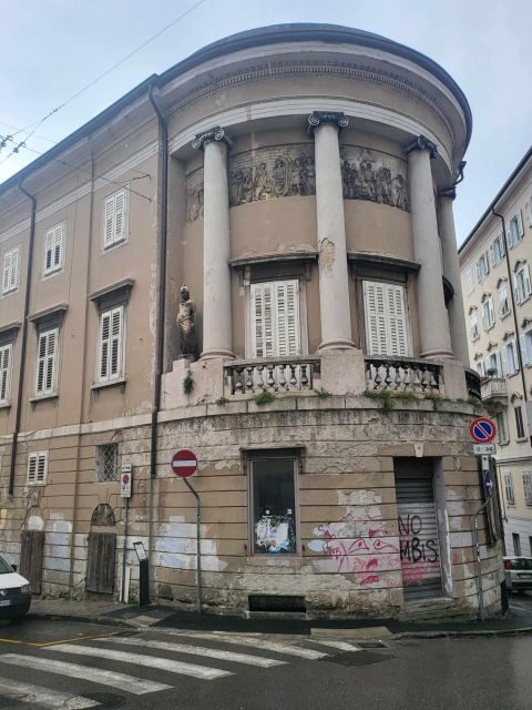 Trieste: Revealing the secrets. - Key Points